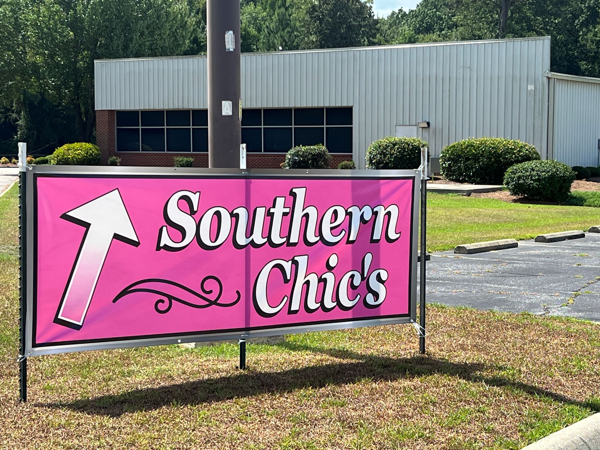Southern Chic's | Lumberton Visitor's Bureau